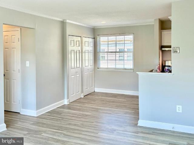 1708 W Abingdon Drive # 301