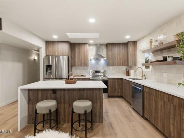 1708 W Sunnyslope Ln, Phoenix, AZ 85021