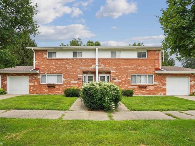 1708 1 Smith St, Burlington, IA 52601