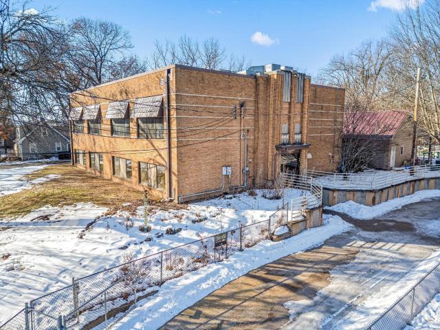 1709/1 Mcknight Road N