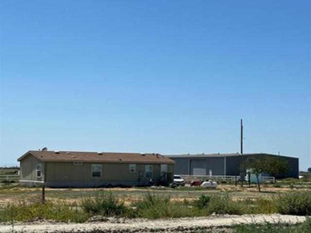 17094 Kansas Ave, Lemoore, CA 93245