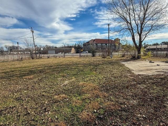 1709 N Main St, Cleburne, TX 76033 | MLS #21160