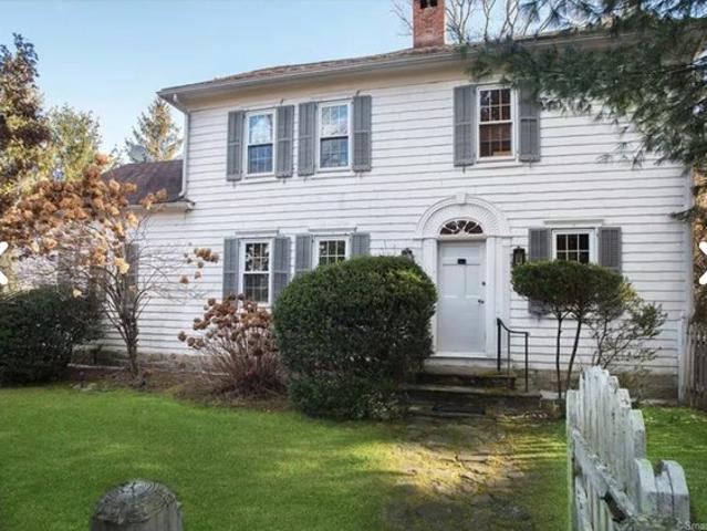 1709 Newfield Ave, Stamford, CT 06903
