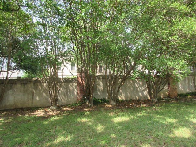 1709 Norwood Lane