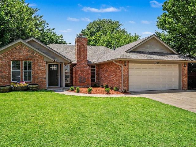 1709 Overland Trail