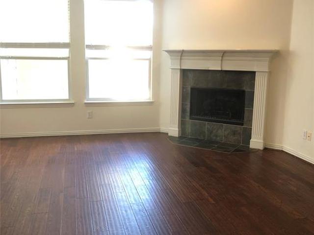 1709 Oak Brook Lane