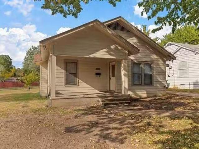 1709 Chaffin Street  Sherman, Texas 75090 For Sale 1 1709.