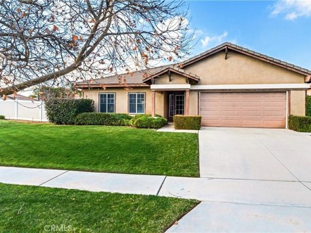 1709 Double Eagle Ave, Beaumont, CA 92223