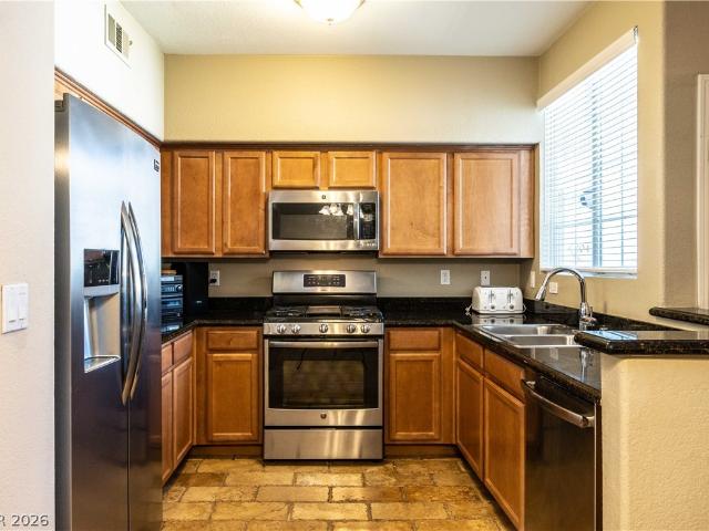 1709 King James Street 203
