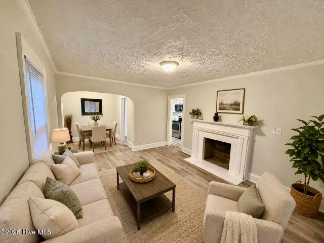 1709 Lincoln Drive