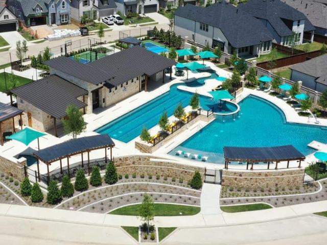 1709 Victoria Place