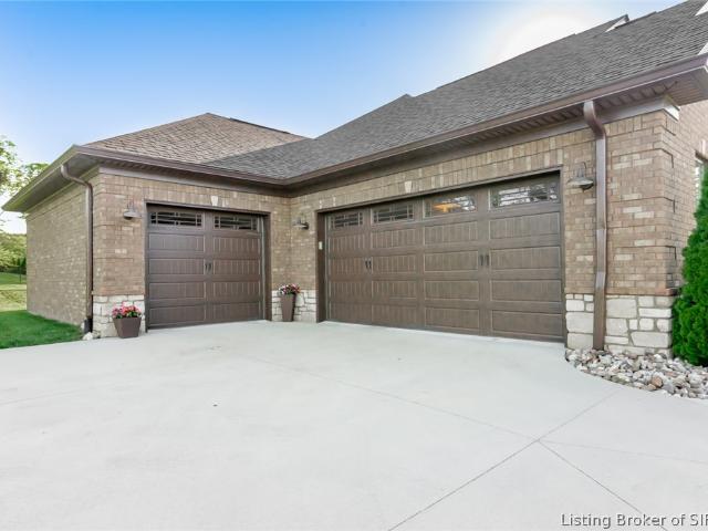 1709 West Bend