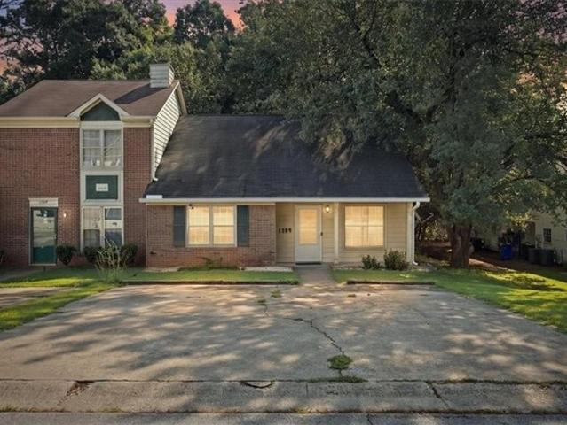 1709 Winchester Way SE, Conyers, GA 30013