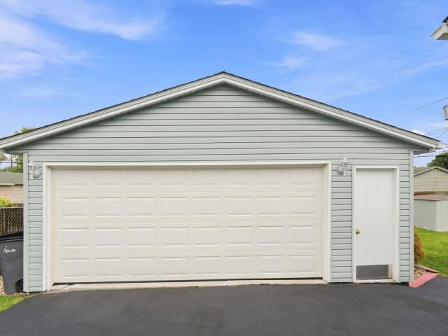 1709 3rd Street W