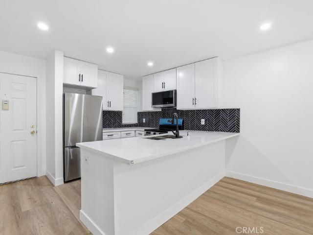 17000 Burbank Boulevard 108