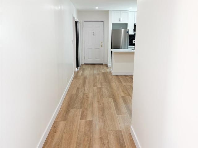 17000 Burbank Boulevard 305