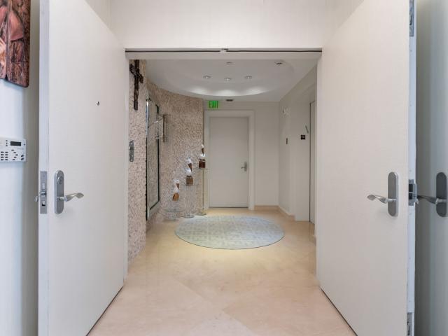 17001 Collins Ave Unit# 4608, Sunny Isles Beach, US, FL