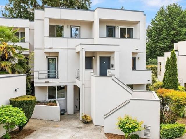 17001 Inglewood Rd NE Unit M211, Kenmore, WA 98028