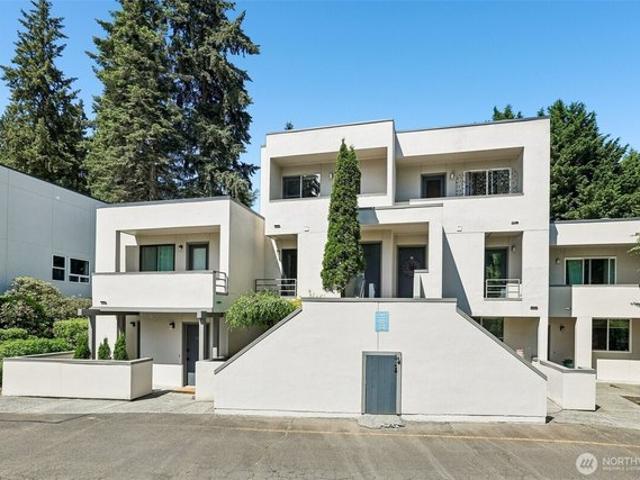 17001 Inglewood Rd NE Unit N209, Kenmore, WA 98028