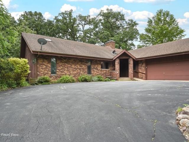 17001 McGuire Rd, Harvard, IL 60033