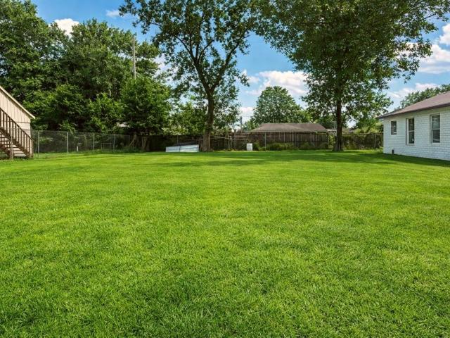 17002 Folsom Dr, Houston, TX 77049 | MLS #66287
