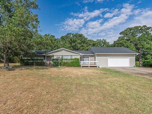 17002 Kings Rd, Shawnee, OK 74801
