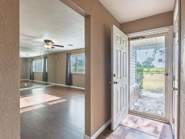 17002 Kings Road