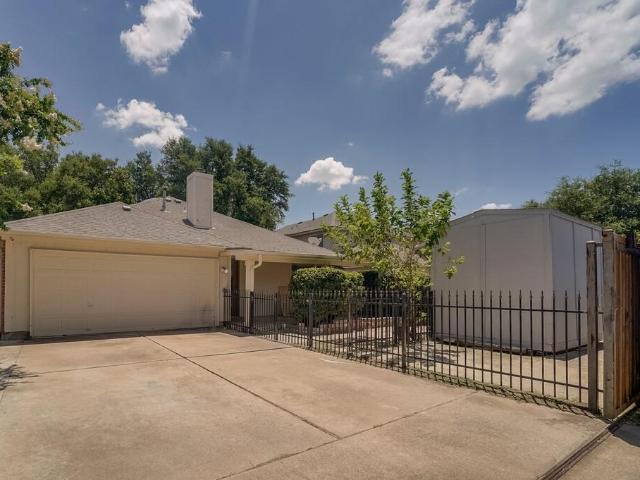 17004 Bishopsgate Dr