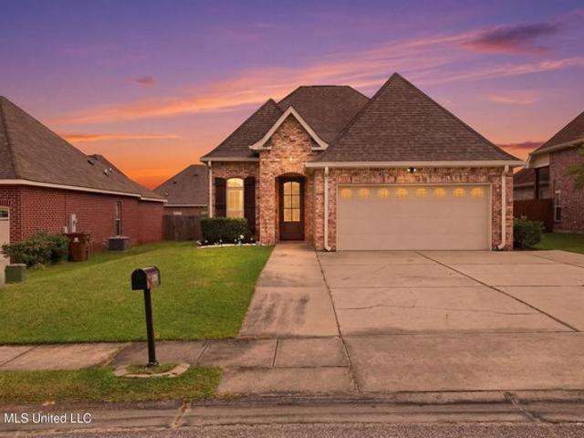 17006 Sago Dr, D'Iberville, MS 39540