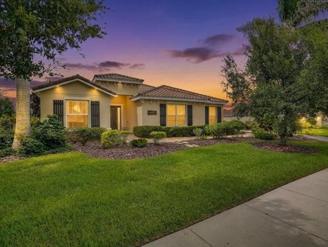 17009 1st Dr E, Bradenton, FL 34212