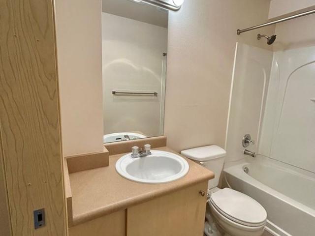 1700 Madison Apartments Studio Apartment for Rent at 1700 E Madison St, Seattle, WA 98122 Stevens