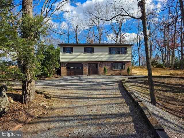 1700 McDowell Rd, Greencastle, PA 17225
