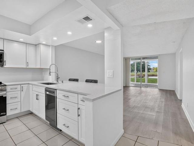 1700 NW 80th Ave Apt 104, Margate, FL 33063