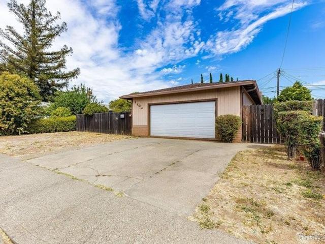 1700 New Jersey St, Fairfield, CA 94533