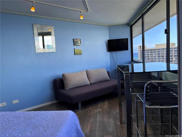 1700 Ala Moana Blvd, Unit 2001, Honolulu, HI 96815 | MLS #202514