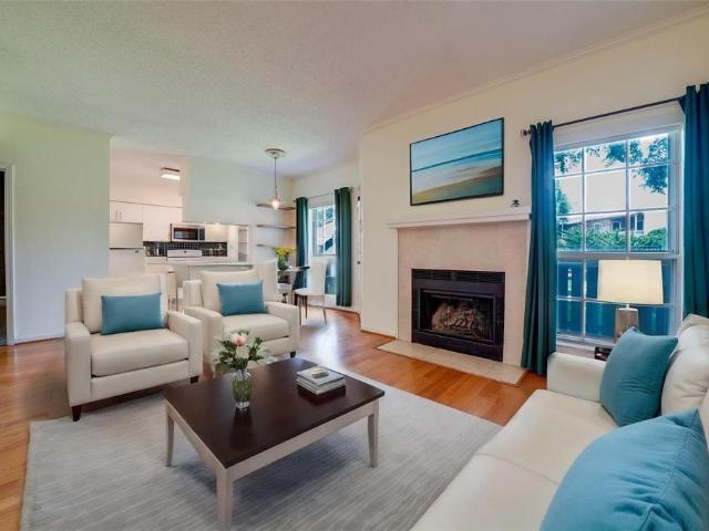 1700 Amelia Court # 613