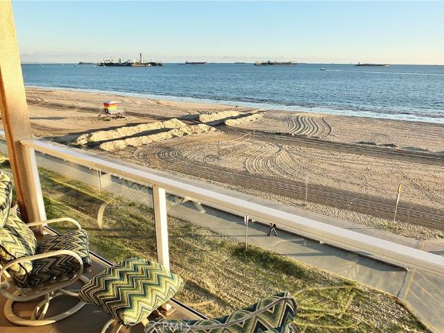 1700 Bluff Pl, Unit 1, Long Beach, CA 90802 | MLS #PW26001 | Compass