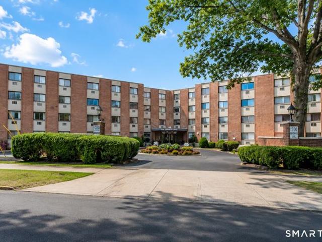 1700 Broadbridge Ave Unit C33, Stratford, CT 06614
