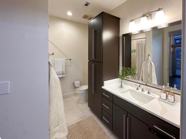 1700 Cedar Springs Drive # 2508