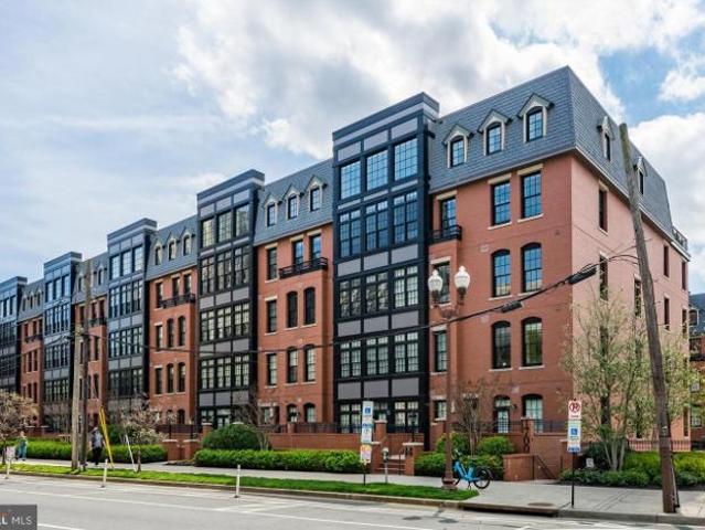 1700 Clarendon Blvd #154, Arlington, VA 22209