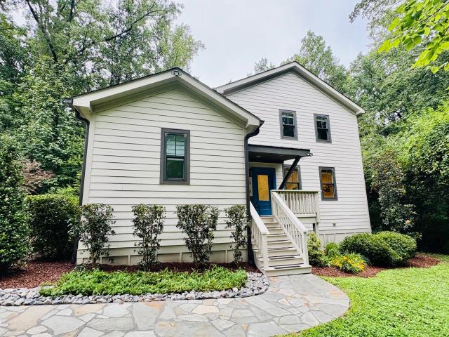 1700 Evergreen