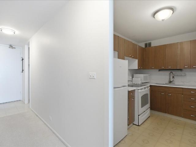 1700 E 56th Street # 2406