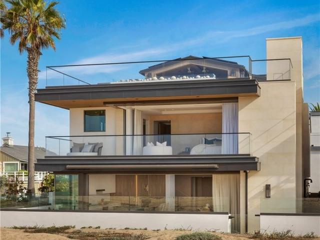 1700 E Oceanfront, Newport Beach, CA 92661