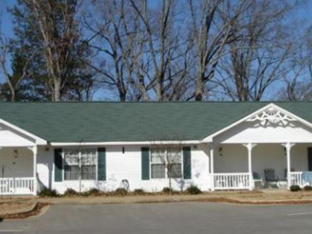 1700 Florence Rd 1 bed, 1 full bath