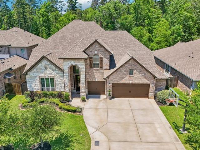 1700 Graystone Hills Dr, Conroe, TX 77304