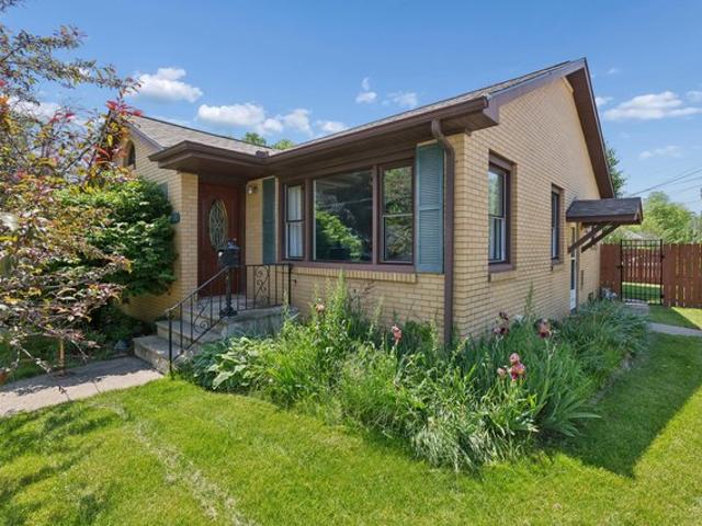 1700 Langley Ave, Saint Joseph, MI 49085