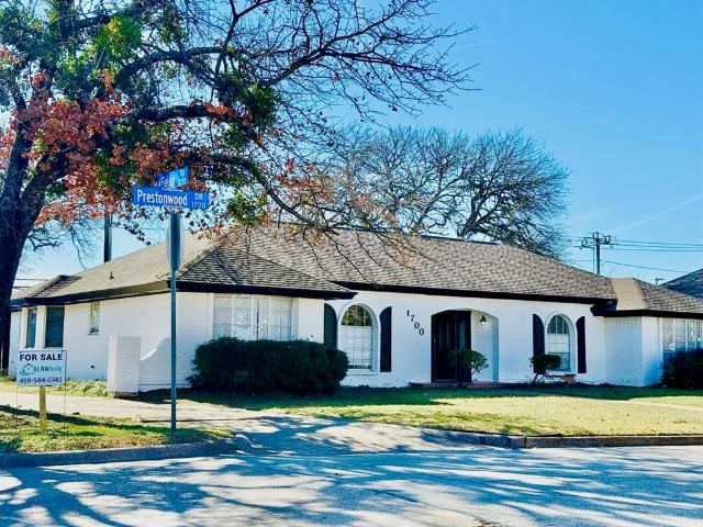 1700 Prestonwood Dr, Arlington, TX 76012 | MLS #21151 | Compass