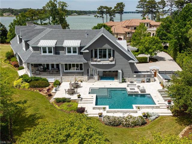 1700 River CT