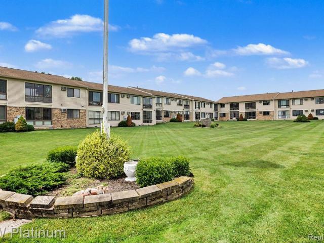 1700 River Road # 6
