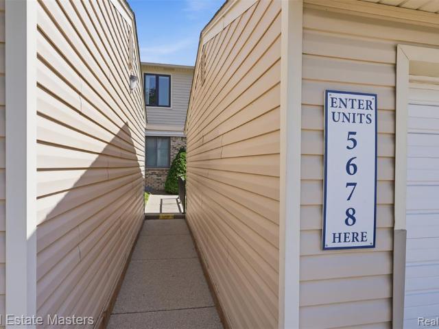 1700 River Road # 8